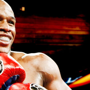 Floyd Mayweather Boxing Smiling Facebook Cover - Celebrity